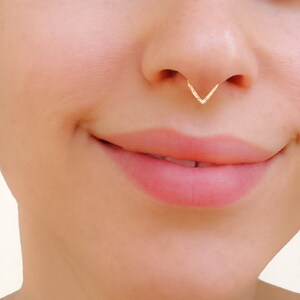 Rose Gold Triangle Septum Ring, Rose Gold Septum , Septum Ring, Septum Piercing, Septum Nose ...