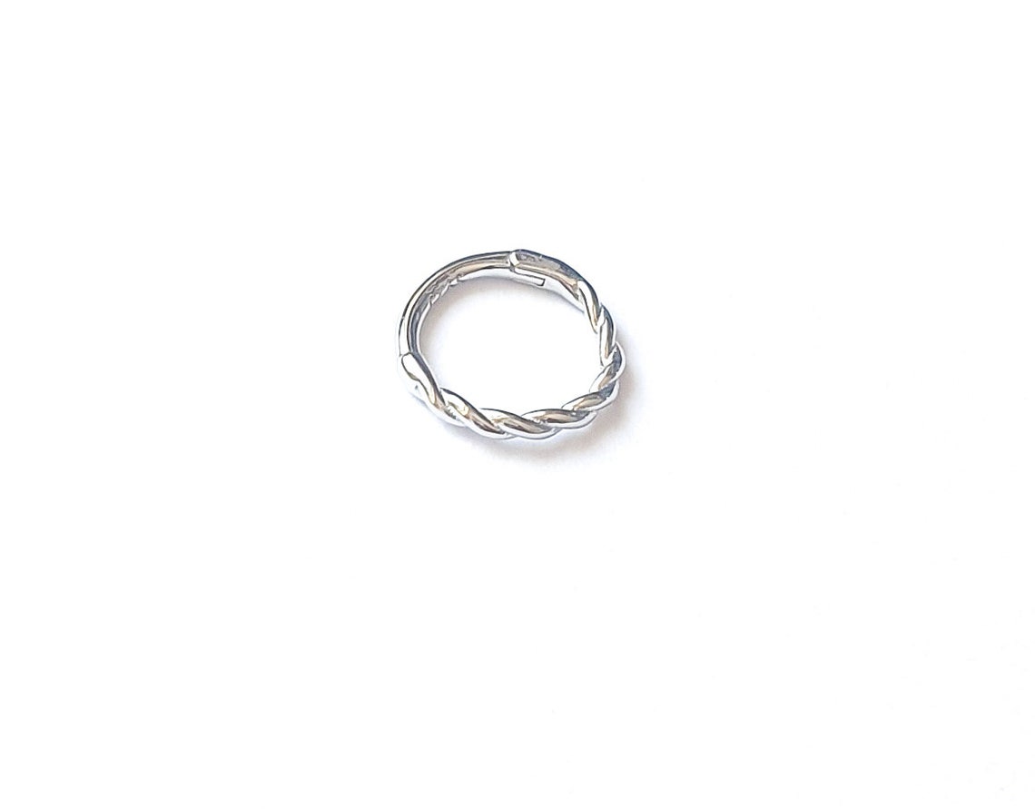 Silver Twisted Metal Seamless Clicker Hoop Ring, Classic Rope Hoop ...