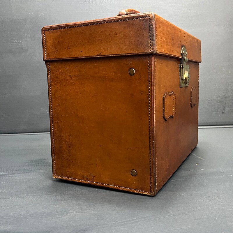 Victorian Hat Box - Etsy