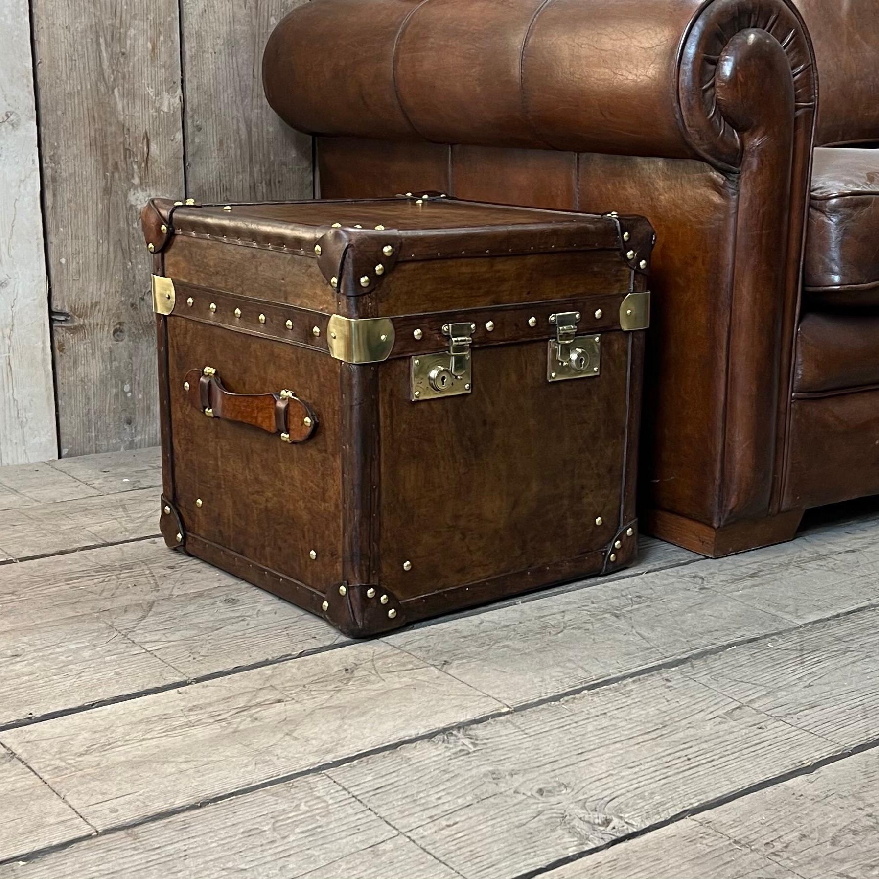 Leather Luxury Trunk - Custom English Handmade - Bespoke Steamer Style ...