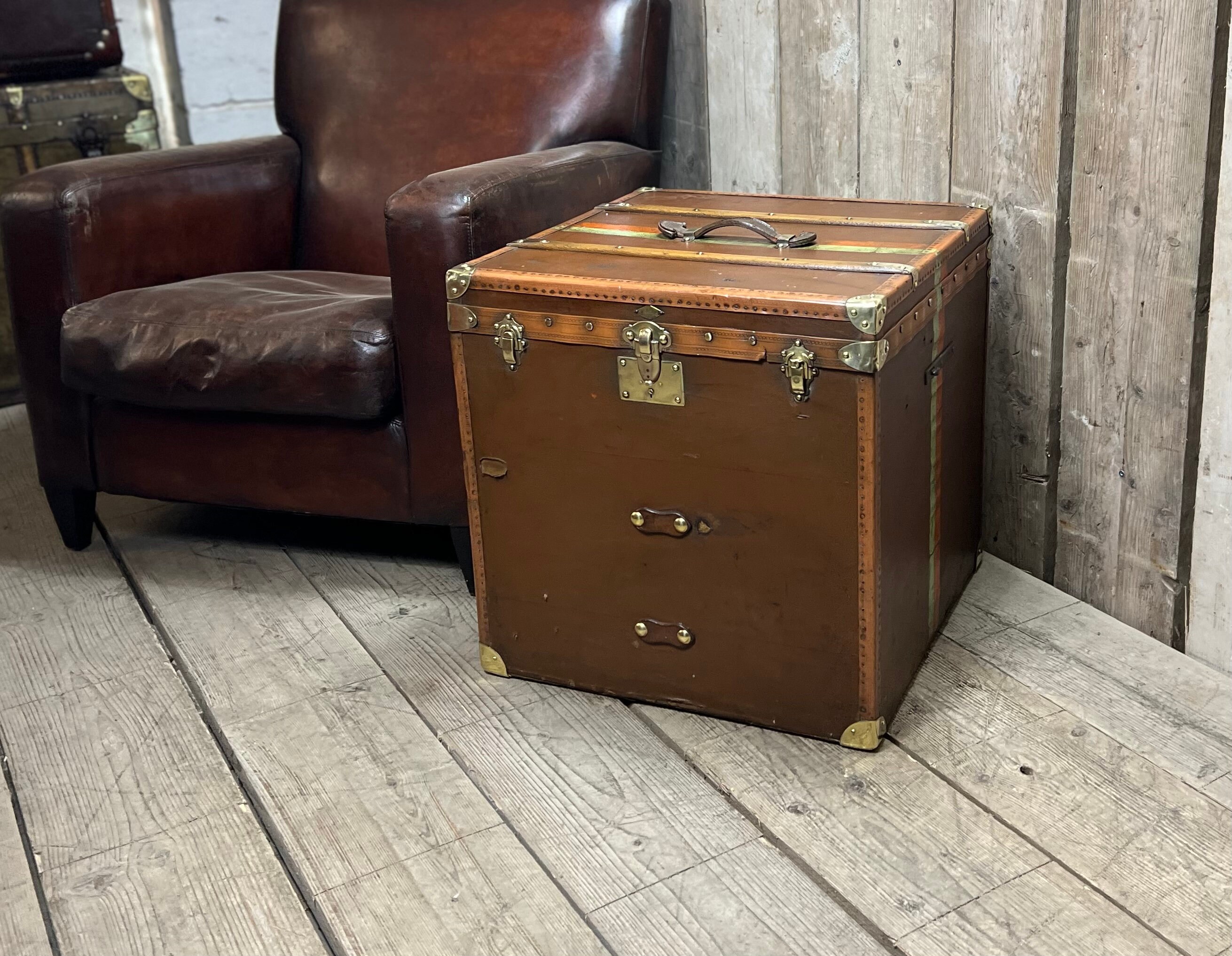 Huge Antique Square Travel Trunk Chest End Table Hatbox Trunk - Etsy