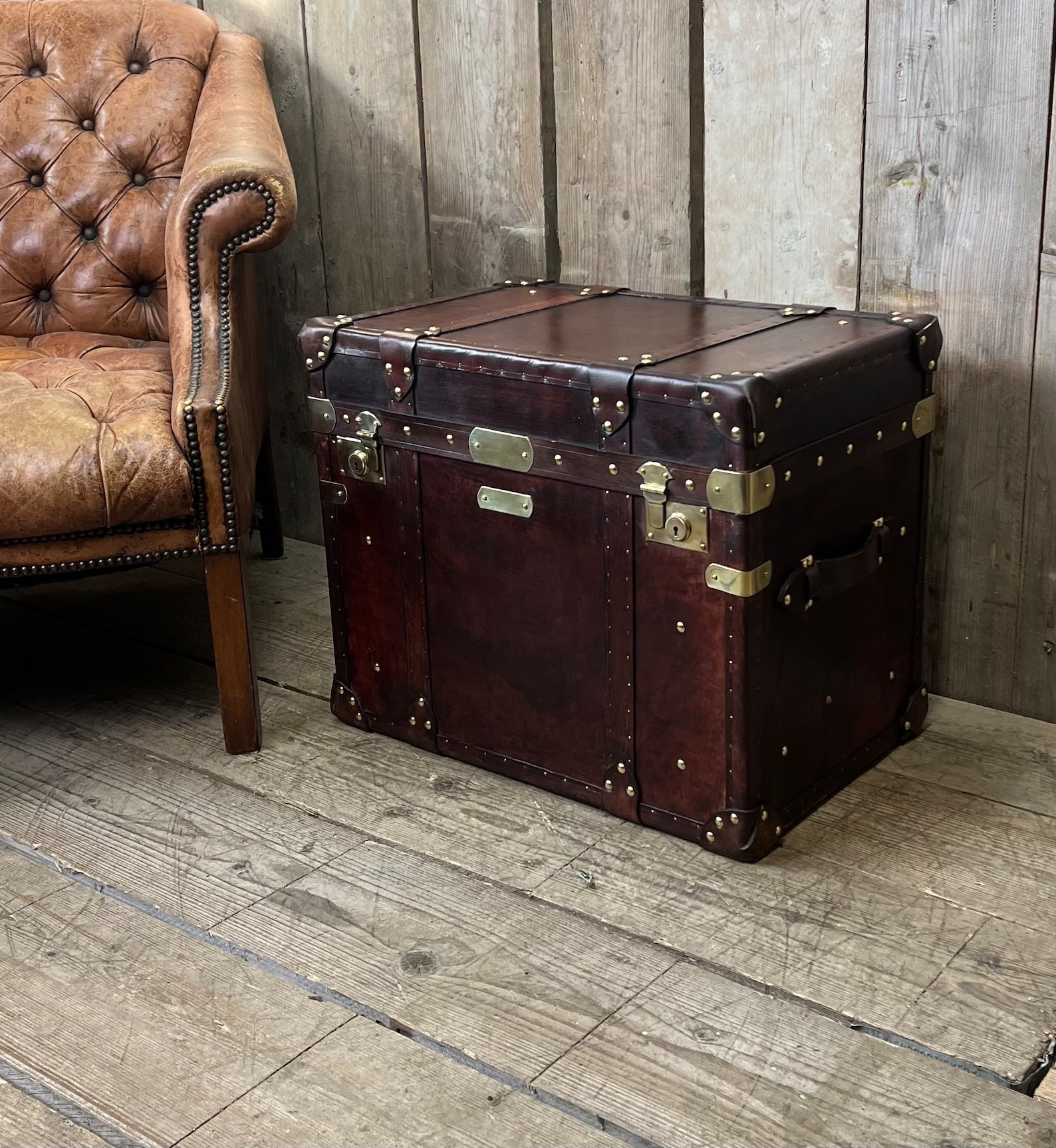 Luxury Hand Dyed Leather Chest - Luxury Custom English Quality - Travel ...