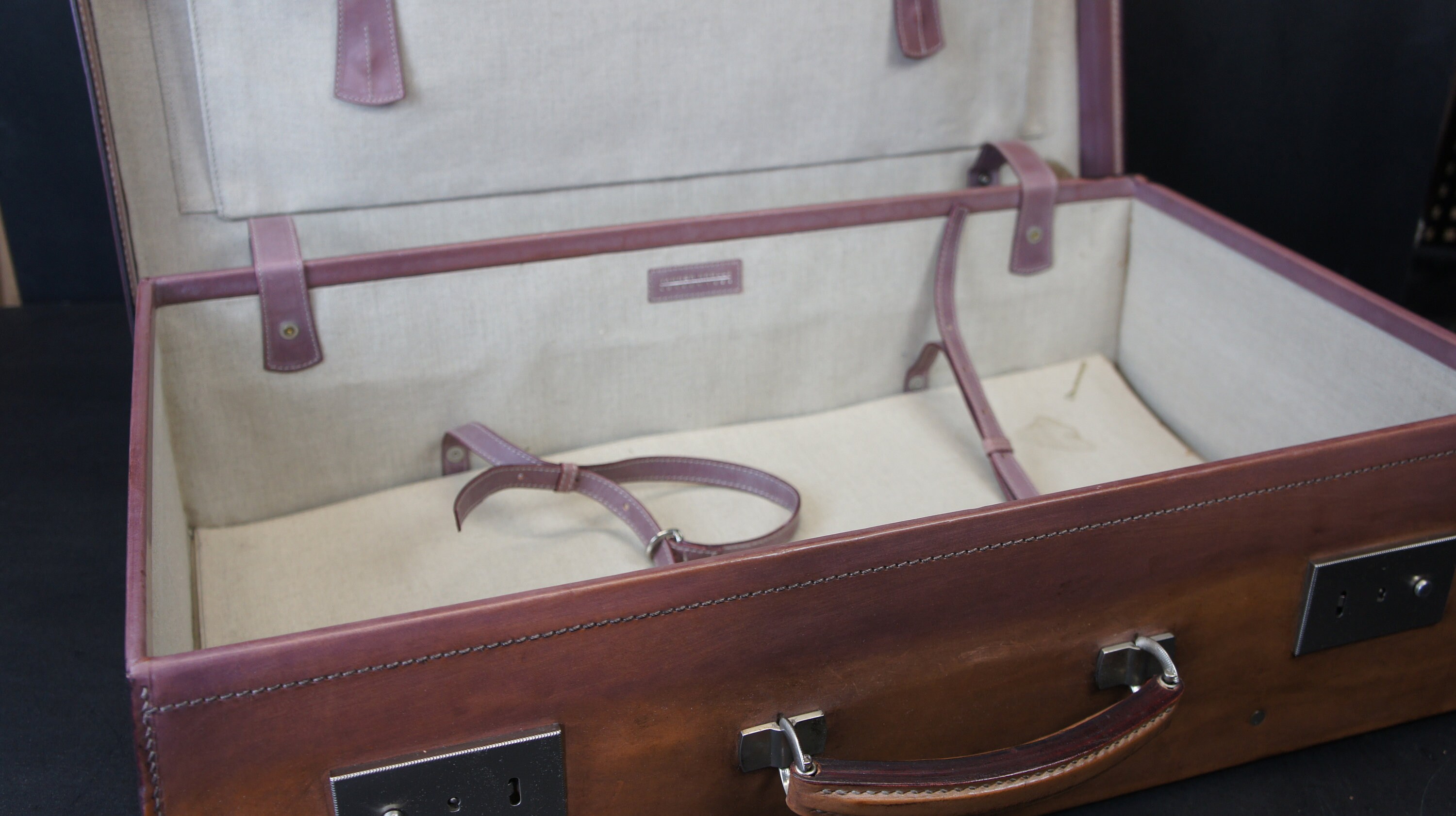 Luxury Leather Gentleman's Travel Case by Tanner & Krolle | Etsy