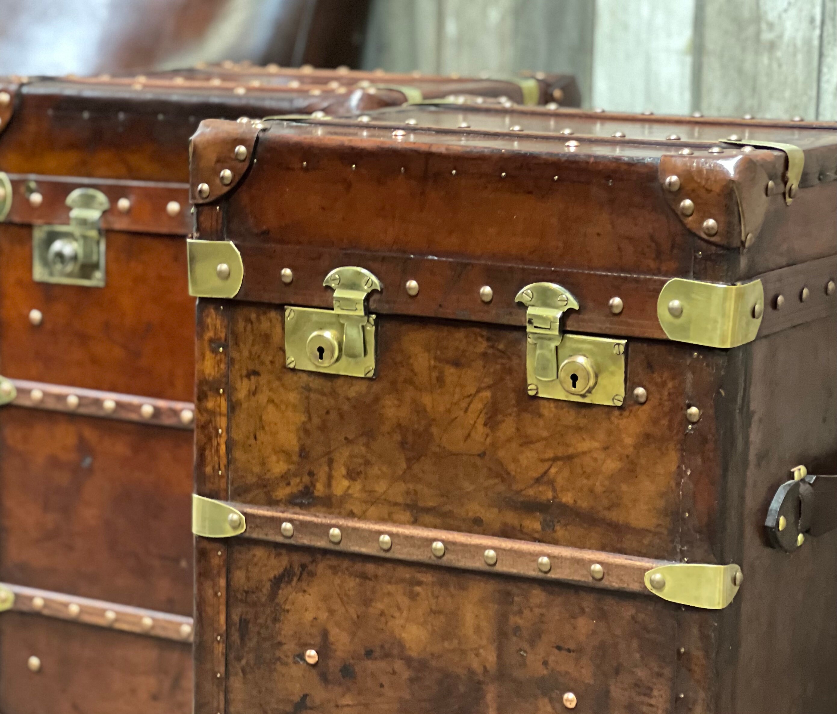 Antique Leather Designer Trunks Home Decor End Tables British Handmade ...