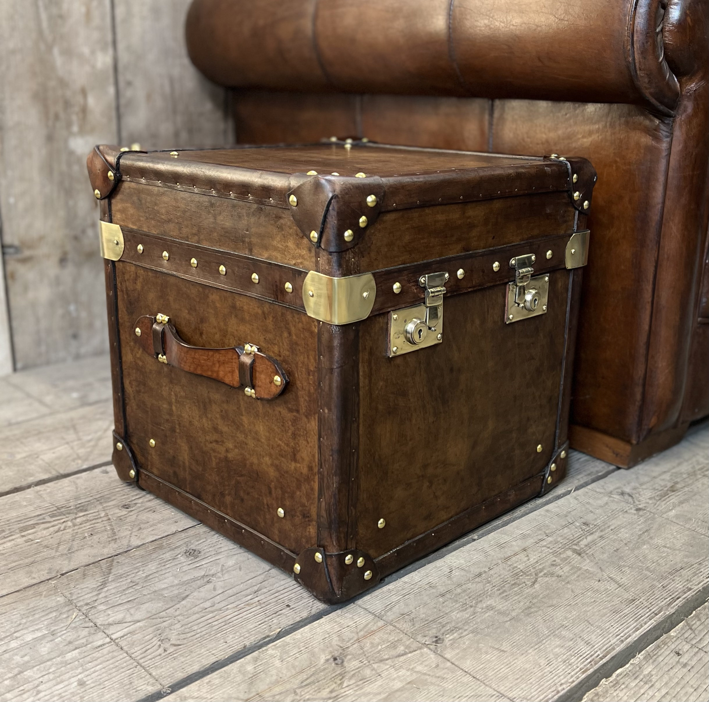 Leather Luxury Trunk - Custom English Handmade - Bespoke Steamer Style ...