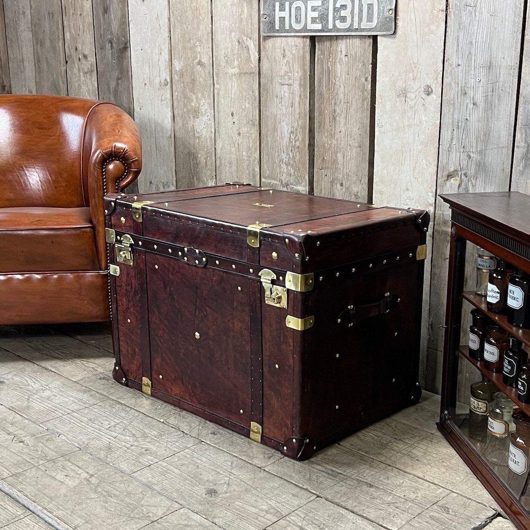 English Hand Dyed Bridle Leather Coffee Table Trunk Chest Home Decor ...