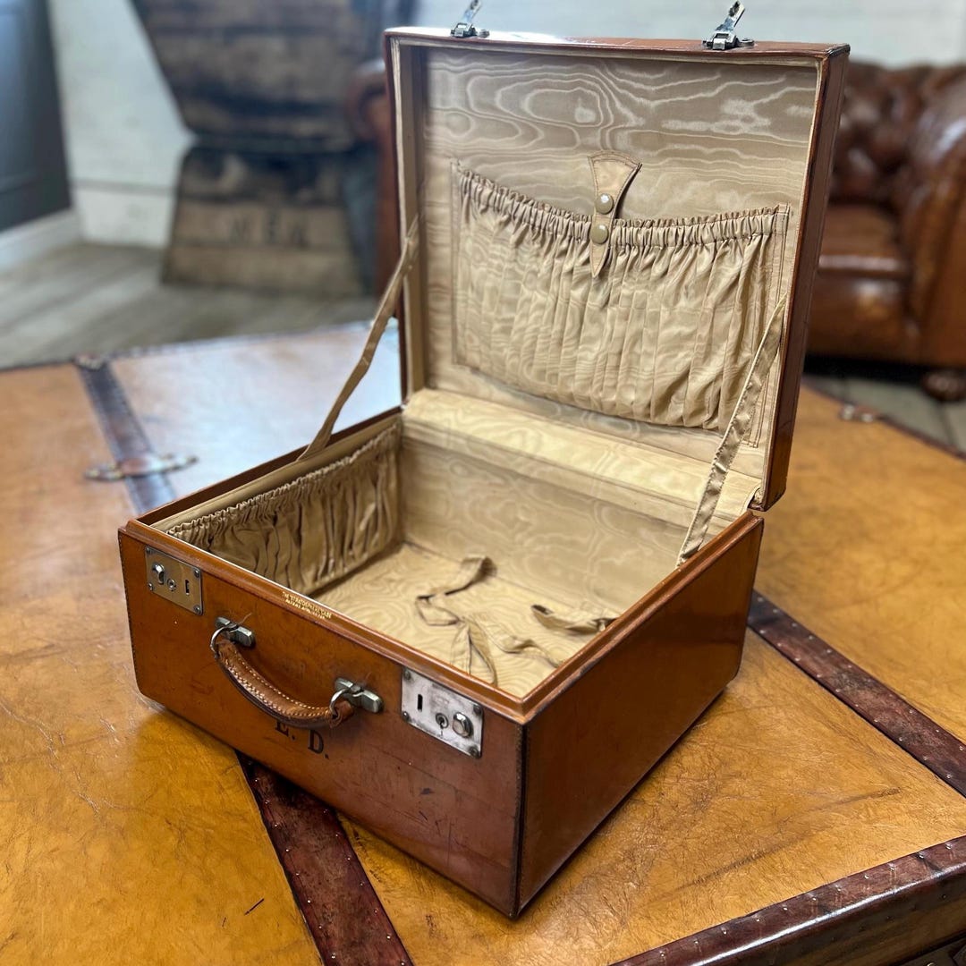 The Stratosphere Case Luxury Tan Leather Vanity Suitcase - Etsy