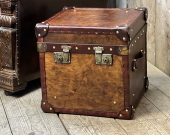 Vintage Trunk Side Table - Etsy