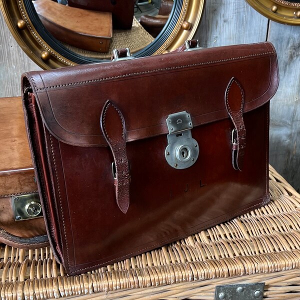 Vintage Briefcase - Etsy