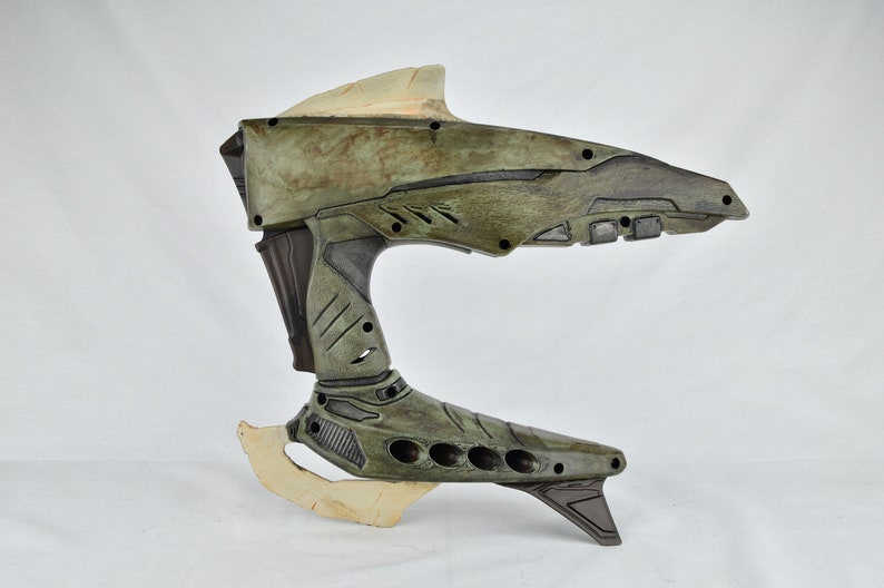 YGGH'S RIGHT-HAND. Alien Pistol. Cosplay Weapon. Nerf Gun. - Etsy