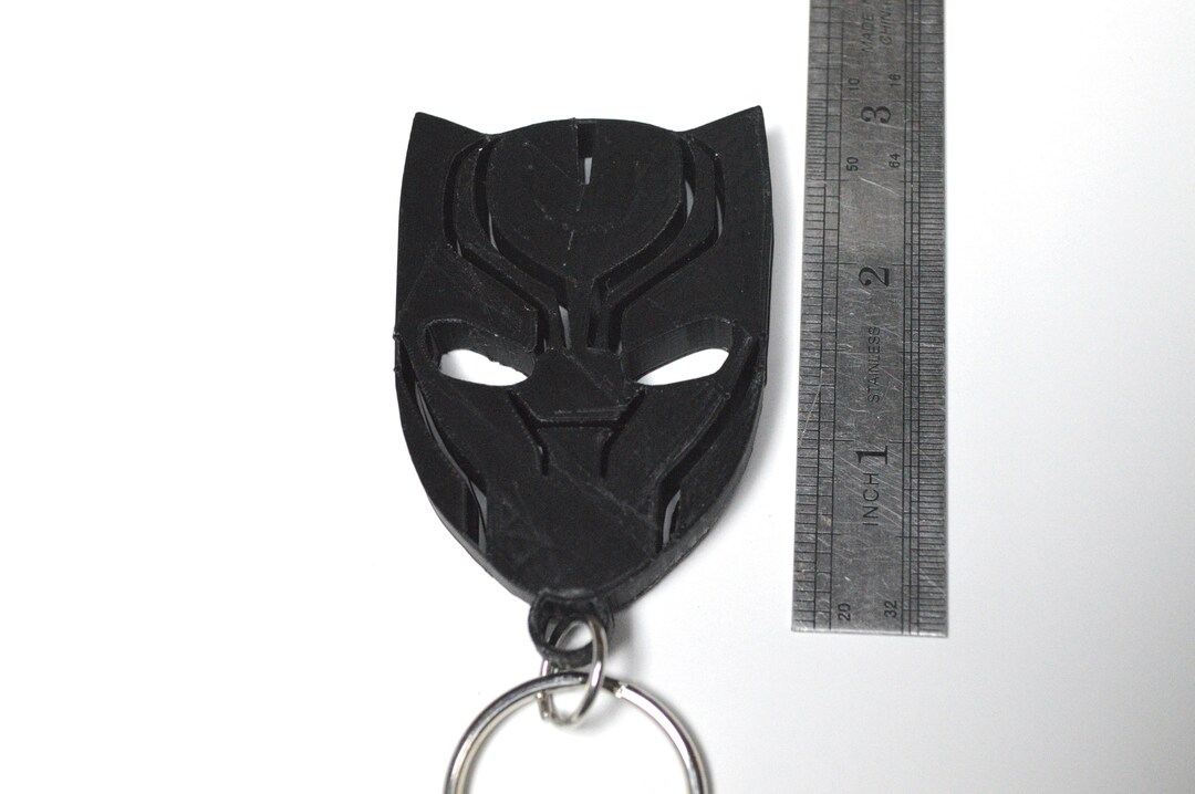 BLACK PANTHER KEYCHAIN - Etsy