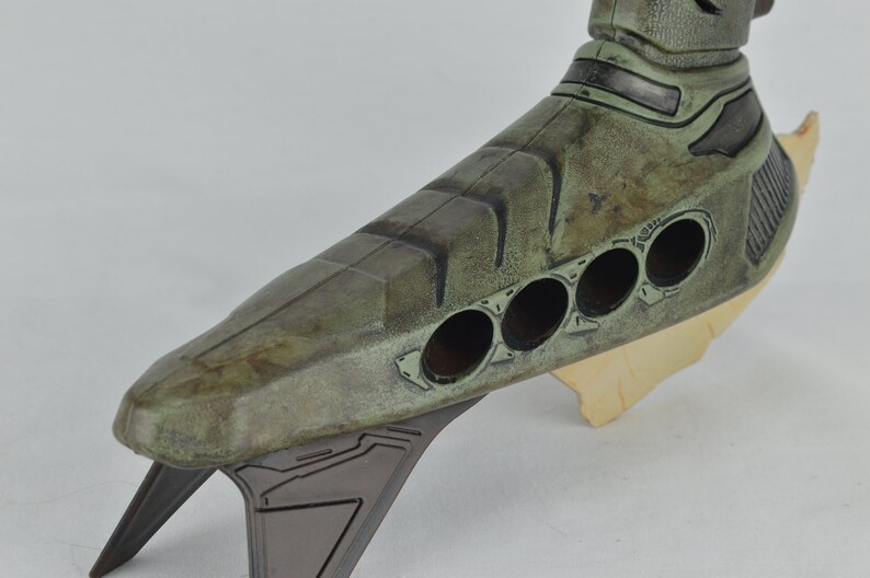 YGGH'S RIGHT-HAND. Alien Pistol. Cosplay Weapon. Nerf Gun. - Etsy