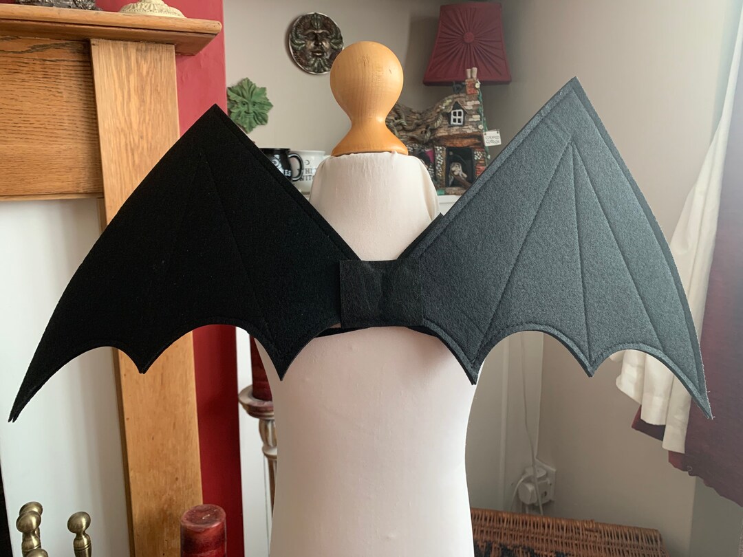 KIDS BAT WINGS Halloween Costume, Felt Wings, Cosplay, Isadora Moon ...