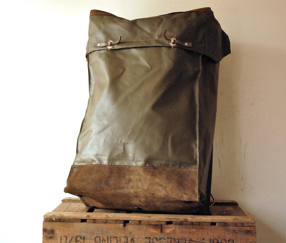 RARE Vintage Swiss Army Military Waterproof Rucksack Backpack Metal ...