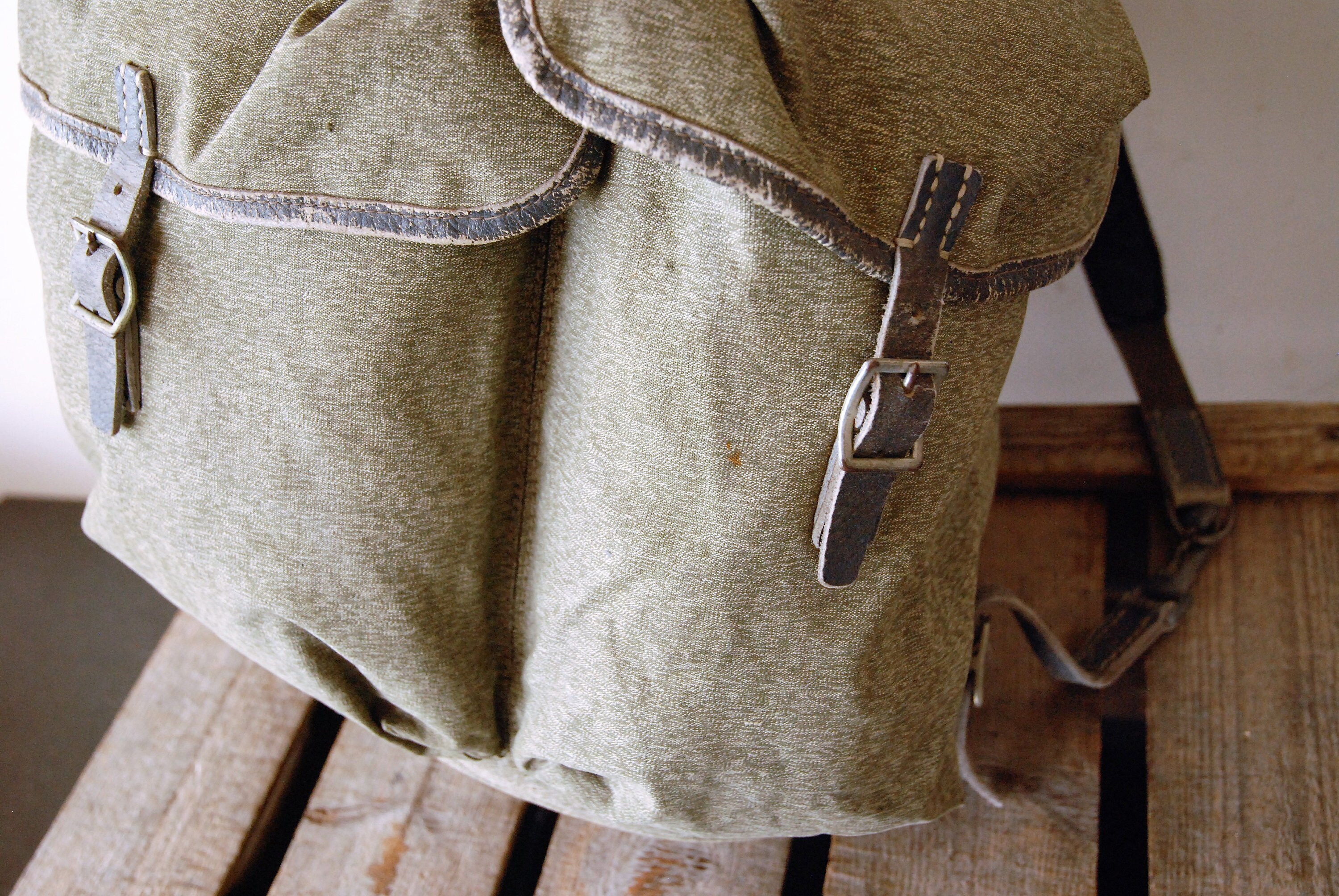 Swiss Army Backpack Rucksack Salt and Pepper Vintage | Etsy