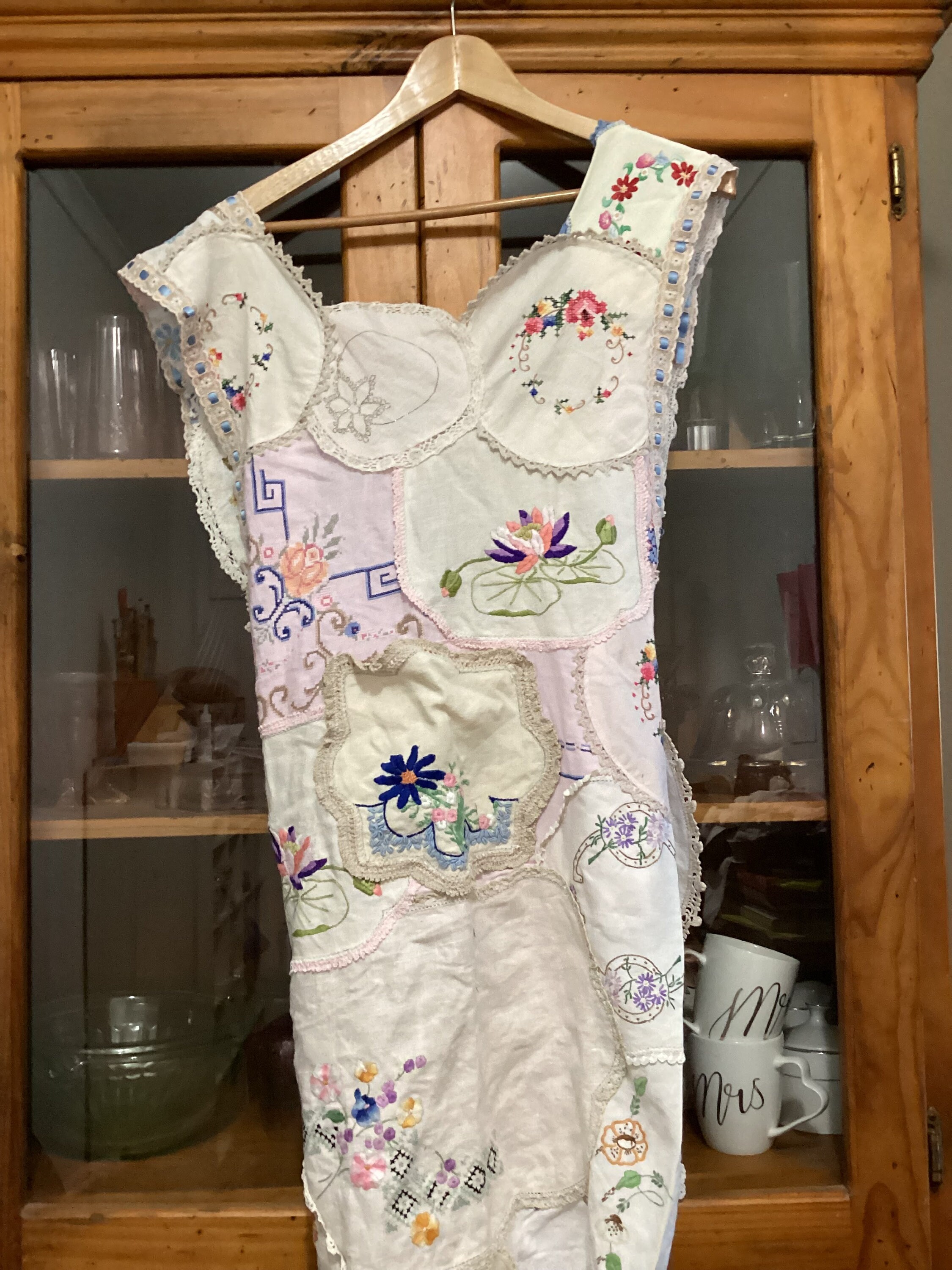 Crossover Magnolia Rose Apron, With Embroidered Doilies, Patchwork ...