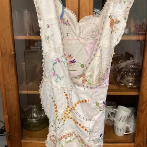 Crossover Magnolia Rose Apron, With Embroidered Doilies, Patchwork ...