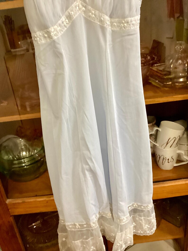 Very Pale Blue Vintage Slip, 50s Style Pale Women’s Blue Nylon Slip ...