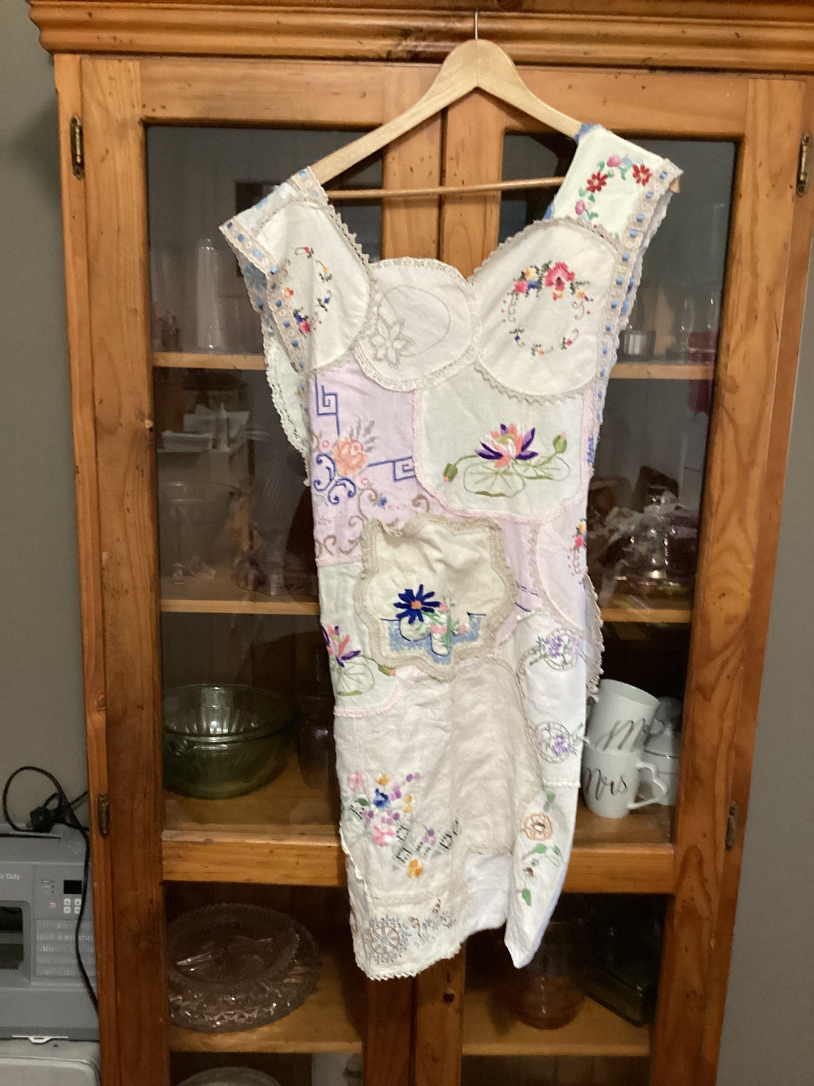 Crossover Magnolia Rose Apron, With Embroidered Doilies, Patchwork ...