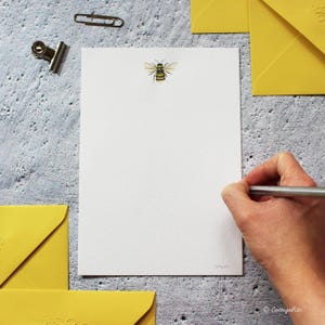 Hand Finished Bumble Bee Letter Writing Paper With Embossed Envelopes ...
