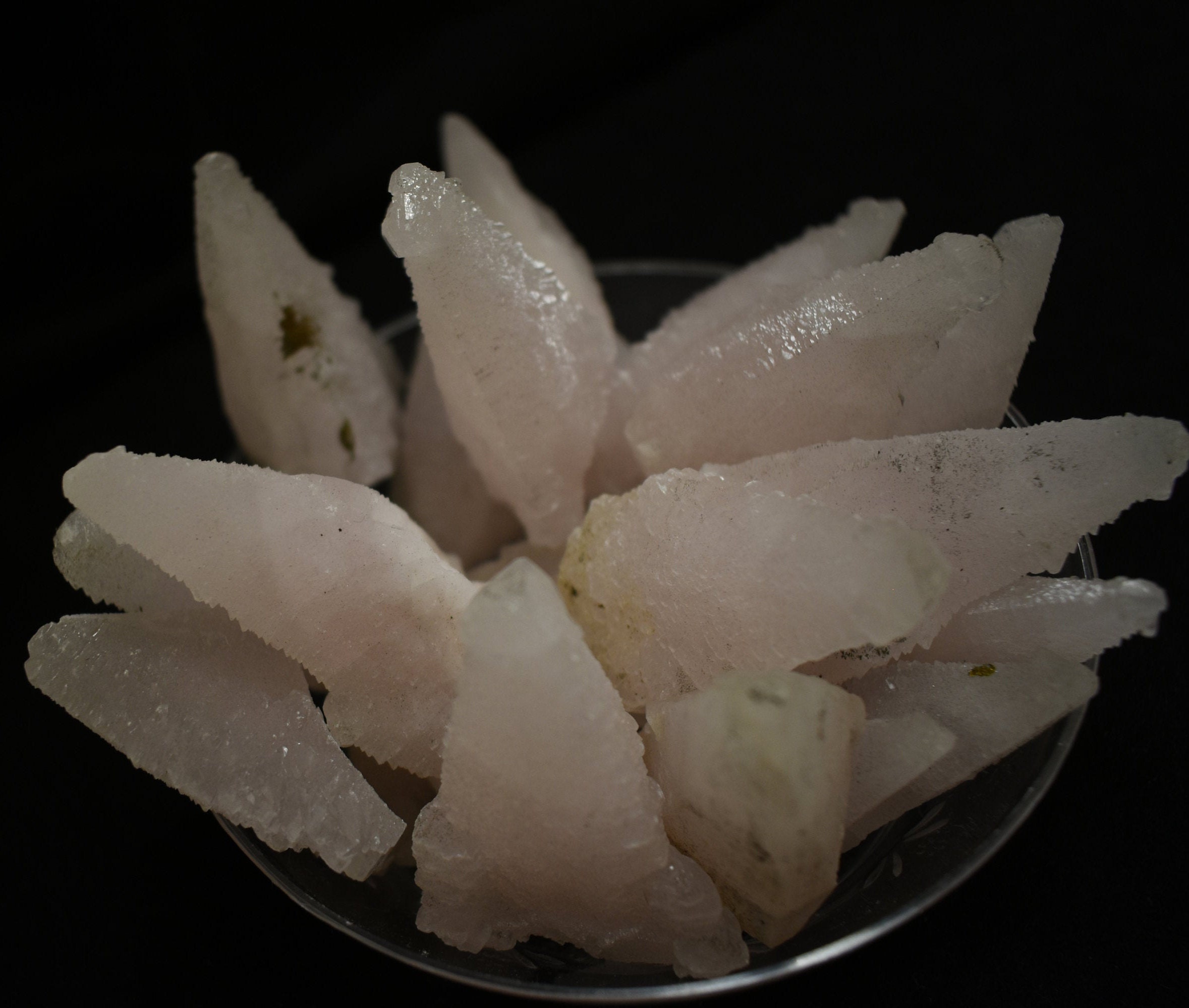 Single Trigonal Pale Pink Calcite Var. Manganoan Crystal Specimen ...