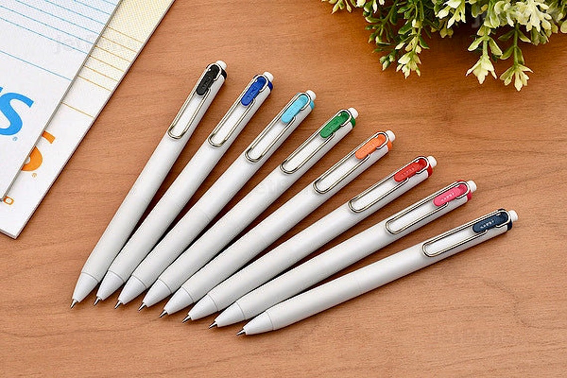 Uni-ball One Gel Pen 0.38 Mm 8 Color Set.made in Japan - Etsy