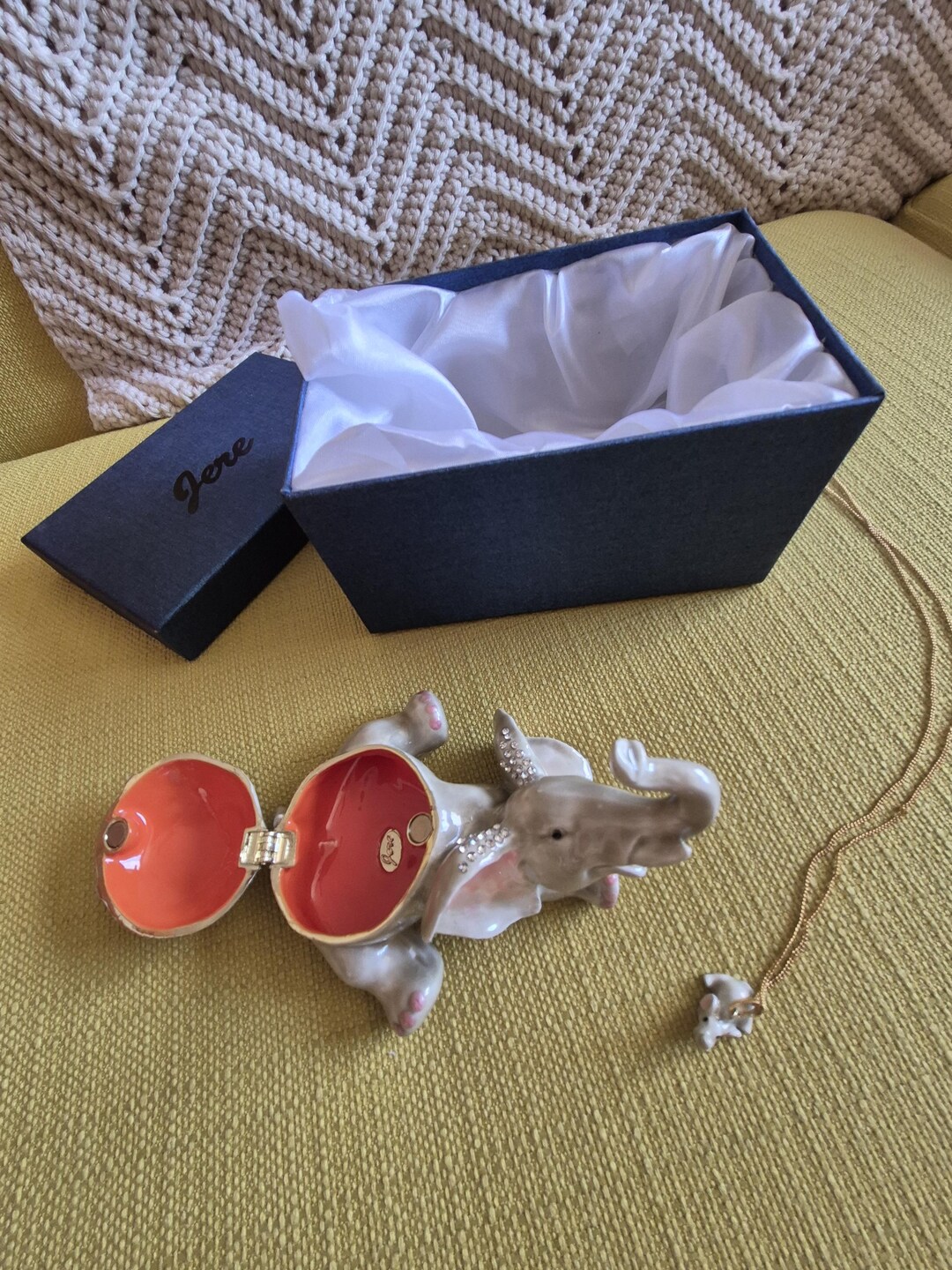 Beautiful Jere Bejeweled Baby Elephant Trinket Box With Matching ...