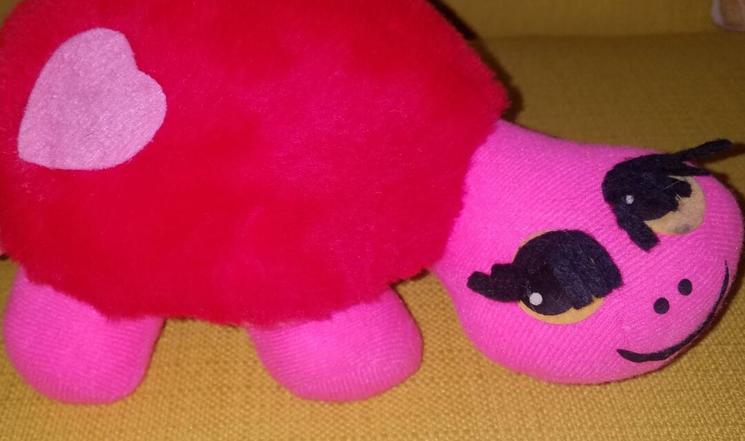 Groovy Vintage 70s Aviva Stuffed Plush Hot Pink Smiling Happy Freddy ...