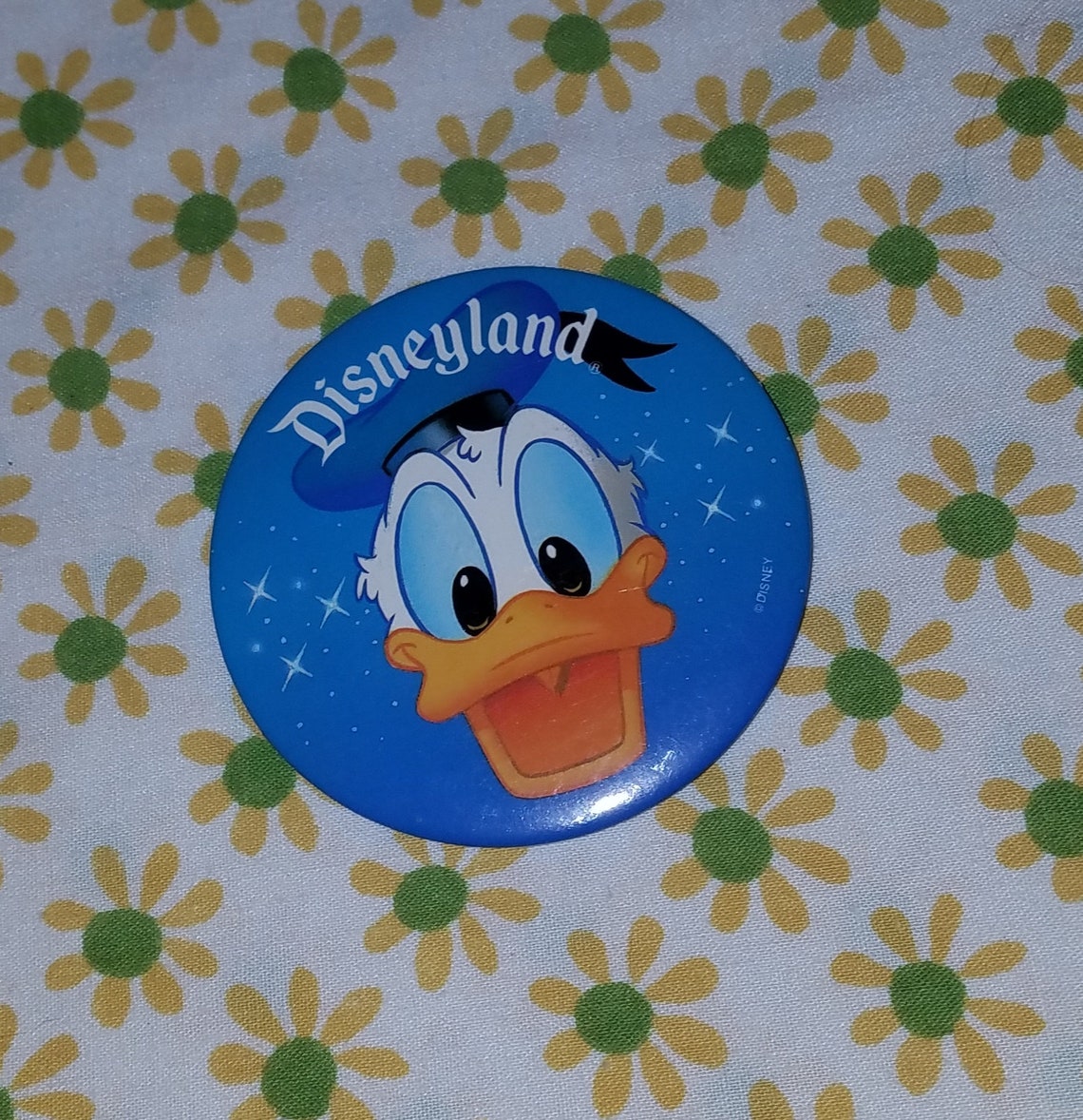 Vintage Large 3" Disneyland Donald Duck Round Pin Back Mickey Mouse ...