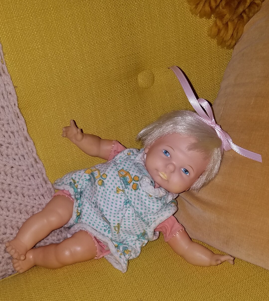 RARE Pale Lips Japan Tag Vintage 1967 Ideal Newborn Thumbelina Baby ...