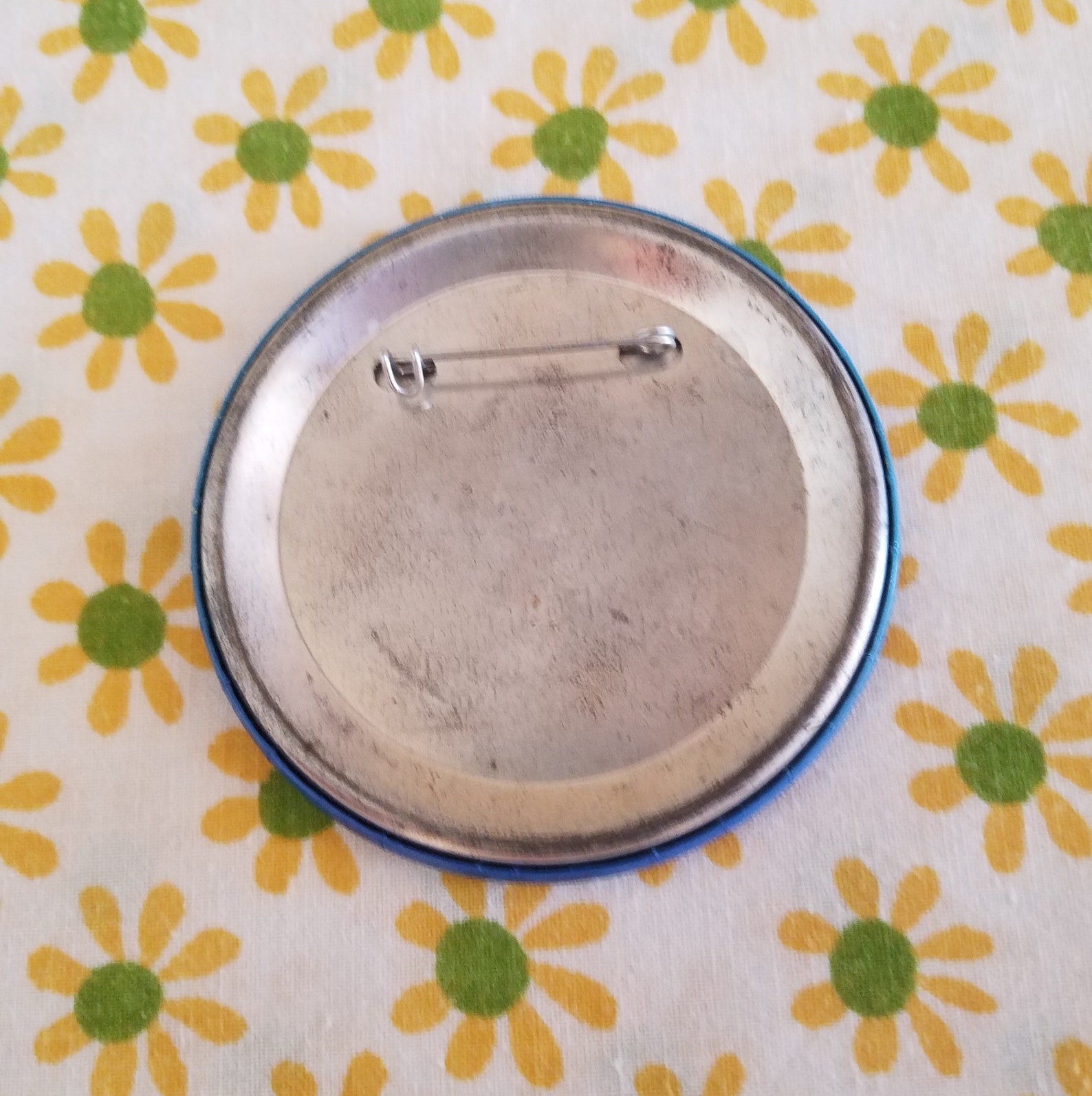 Vintage Large 3" Disneyland Donald Duck Round Pin Back Mickey Mouse ...