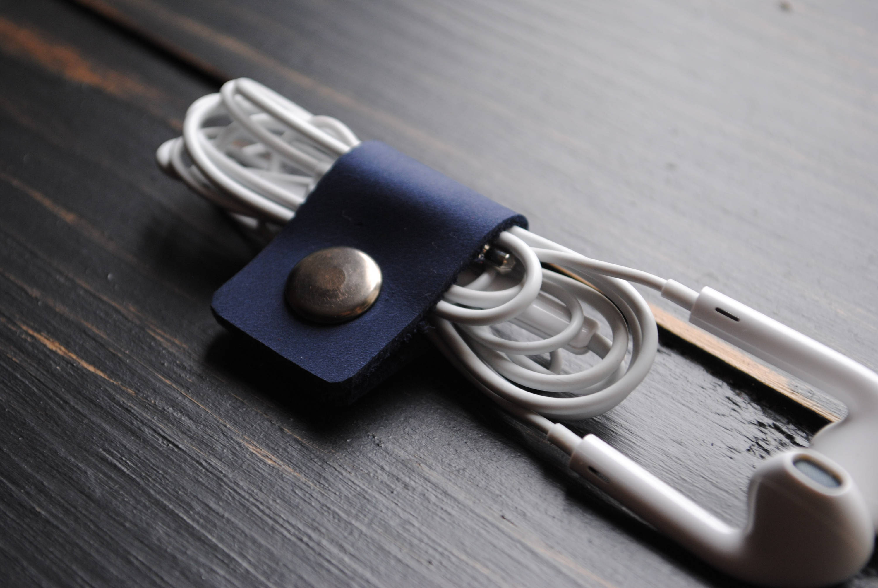 Leather Cable Organizer, Earphone Wire Organizer, Earpiece Holder ...