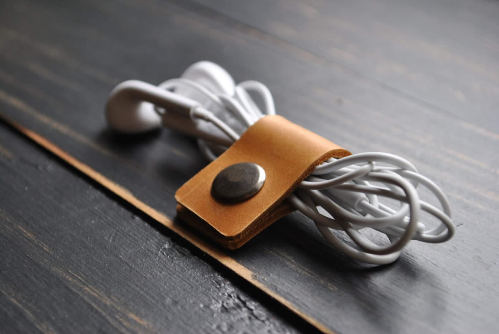 Leather Cable Organizer, Earphone Wire Organizer, Earpiece Holder ...