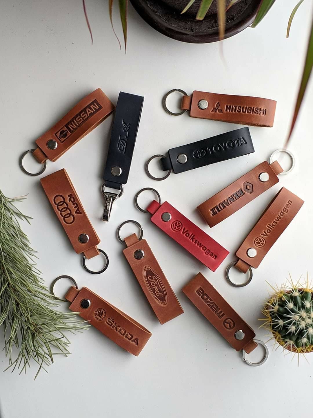 Personalized Custom Leather KeychainLeather Key | Etsy