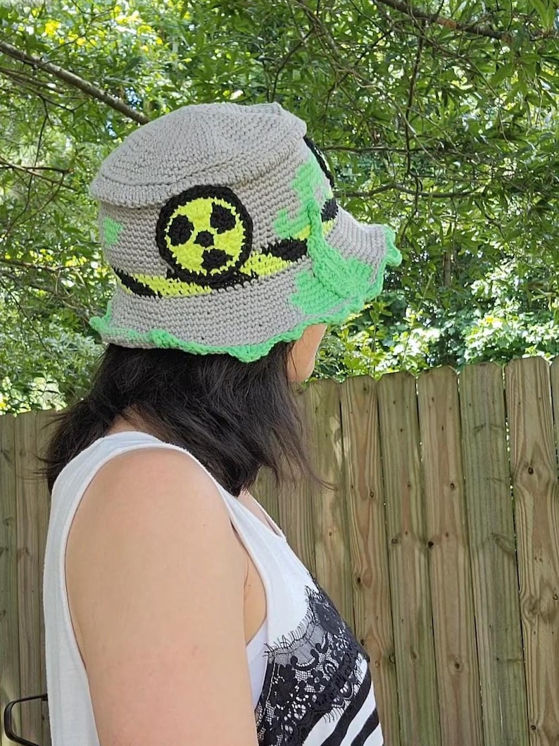 Toxic Waste Barrel Bucket Hat Crochet Pattern *DIGITAL ITEM ONLY* - Etsy