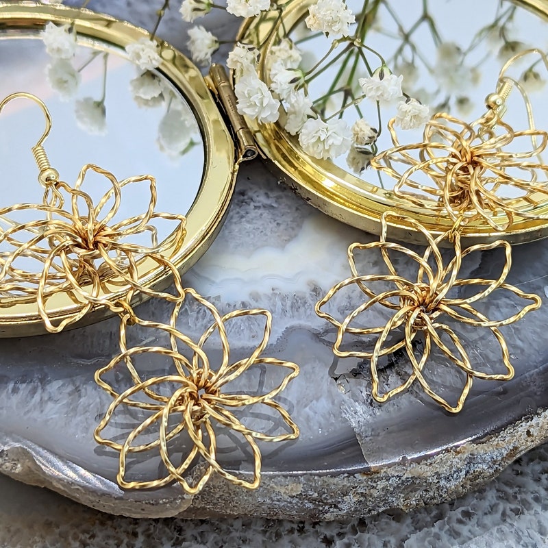 Wire Flower - Etsy