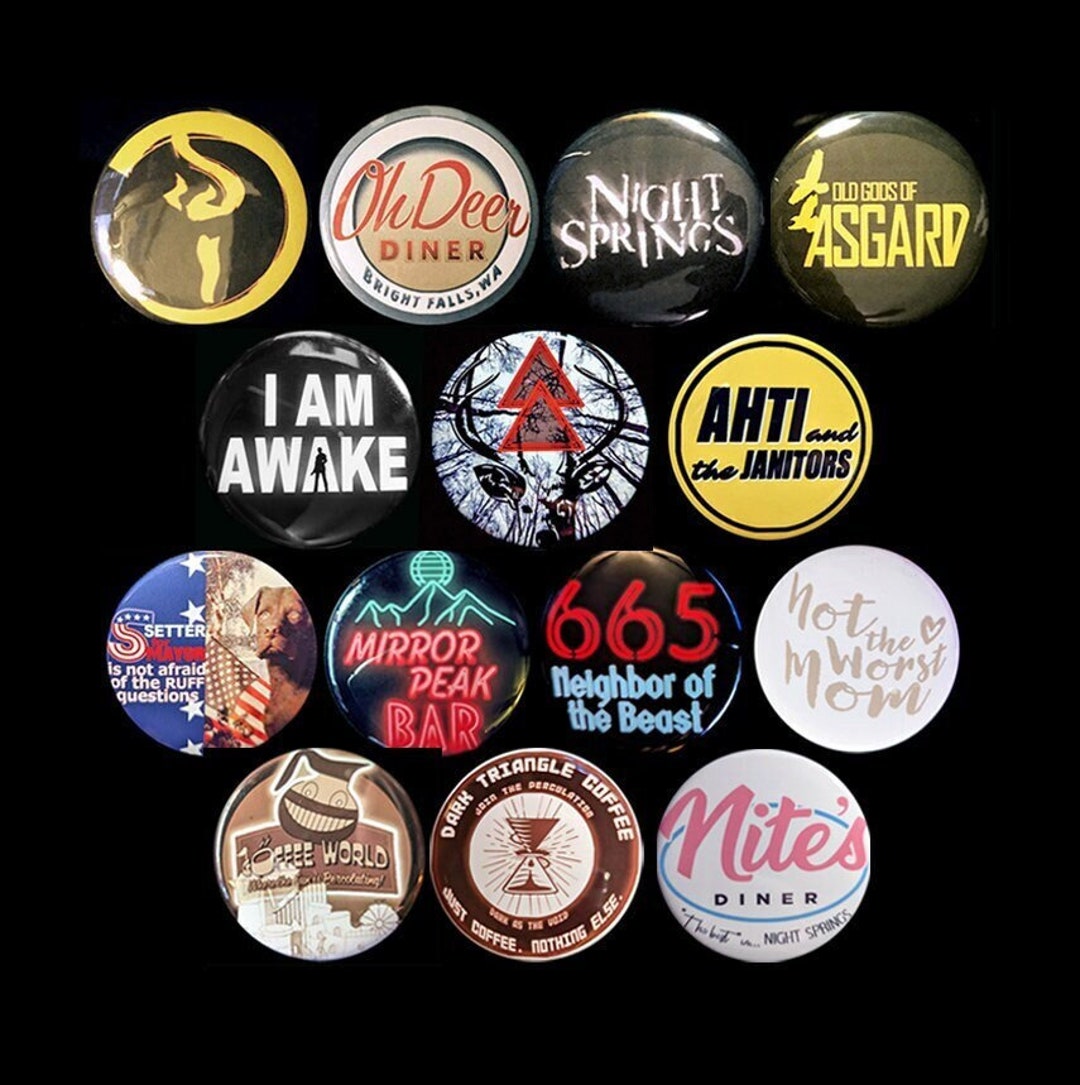 Alan Wake Set of Buttons, Magnets, or Keychains - Etsy