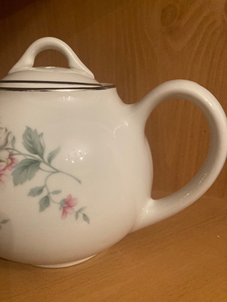 Hall Vintage SPRINGTIME 4 Cup French Style Teapot, Vintage Floral Mid ...