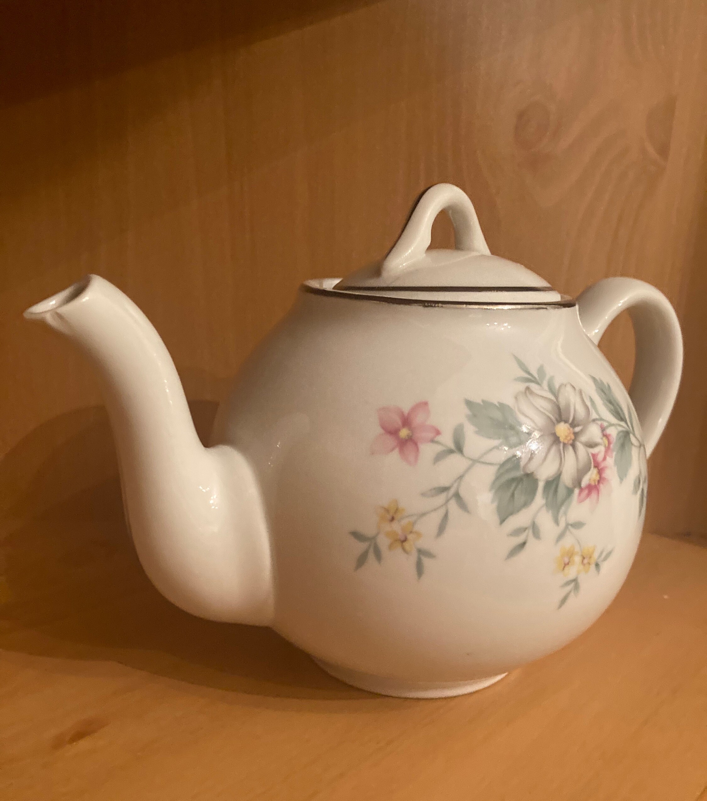 Hall Vintage SPRINGTIME 4 Cup French Style Teapot, Vintage Floral Mid ...