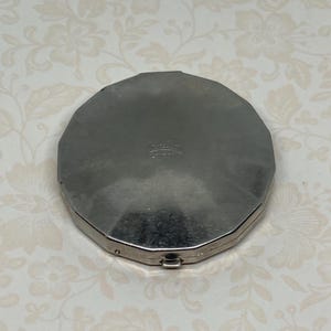 Yardley London Vintage Silver Tone Powder Compact With Mirror; Yardley ...