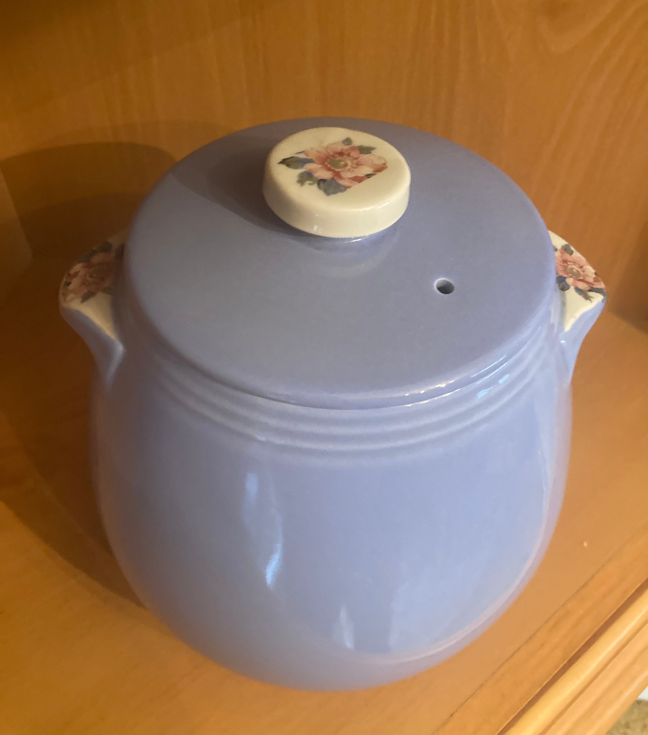 HALL Rose Parade Bean Pot With Lid, Hall's Superior Quality Kitchenware ...