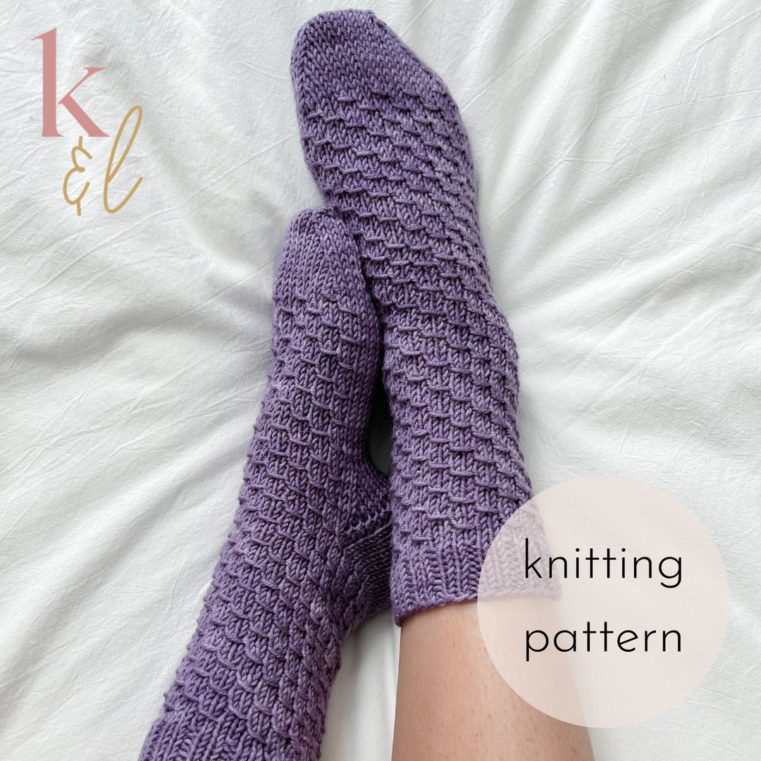 DK Mermaid Tail Sock Pattern - Etsy