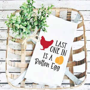 Last One in is A Rotten Egg SVG - Animal SVG - Chicken Silhouette SVG ...