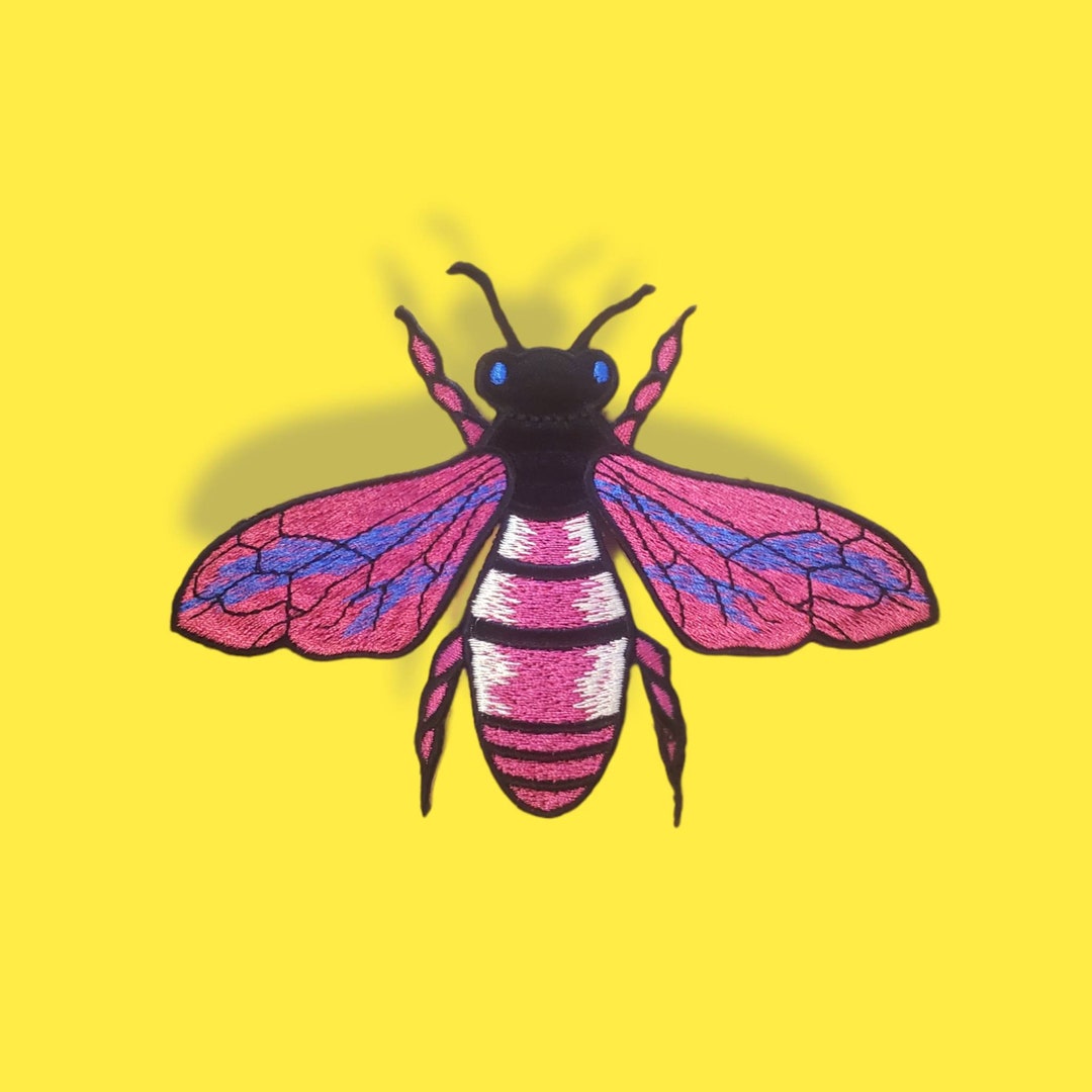 Big Bee Embroidered Iron-on Patch - Etsy