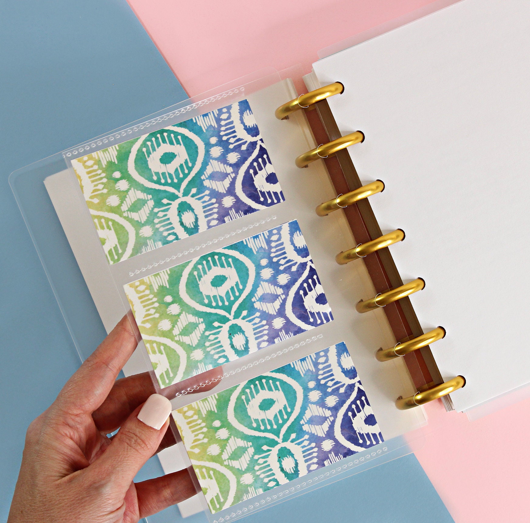 DISCBOUND CARD HOLDER || 7 Hole Punch, 6 Card Slots, Plastic, Planner ...