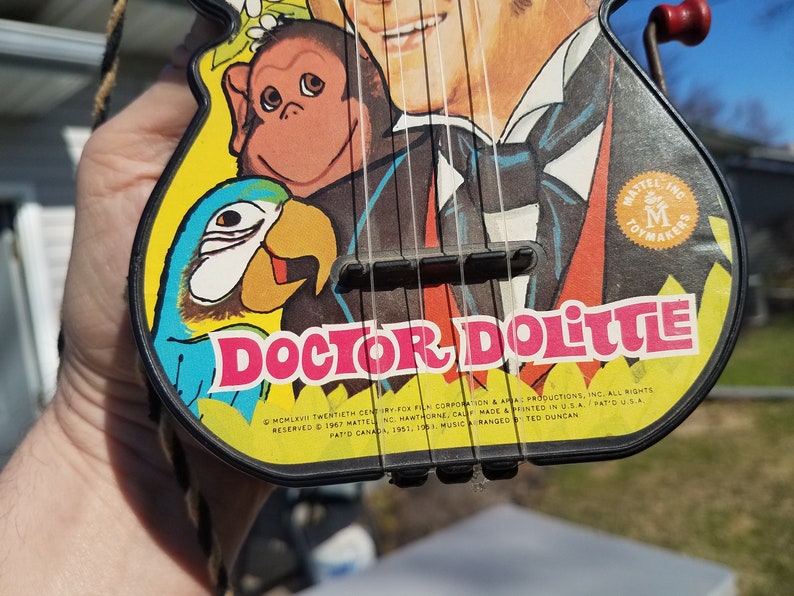 1967 Mattel Doctor Dr. Dr Dolittle Toy Guitar It Winds up & Plays Music ...