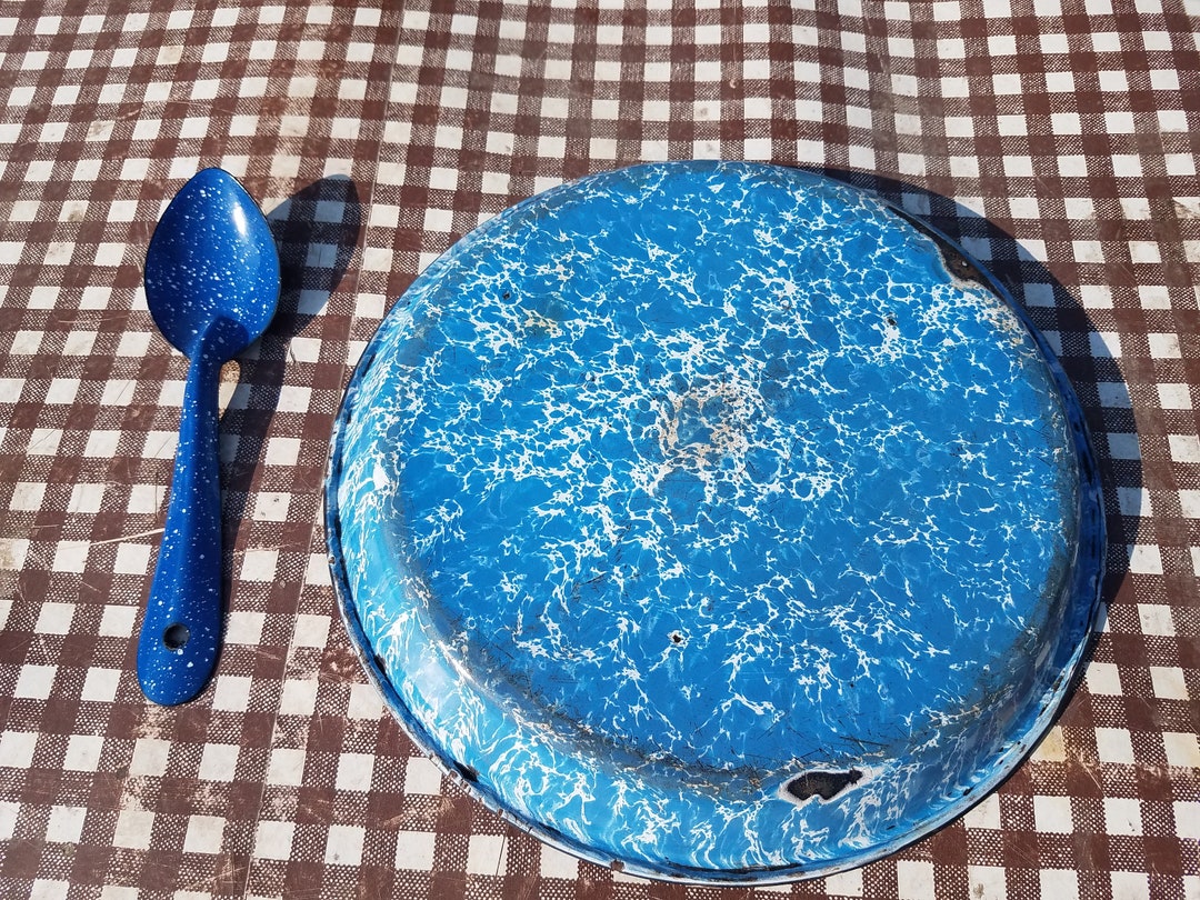 Antique Blue & White Swirl Graniteware Dinner Plate Pie Pan Enamelware ...