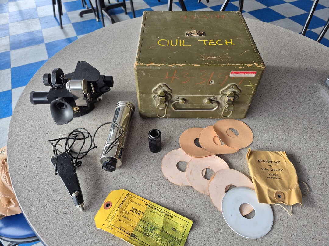 US Army Air Forces Aircraft Sextant A-10A AF43 W/case - Etsy