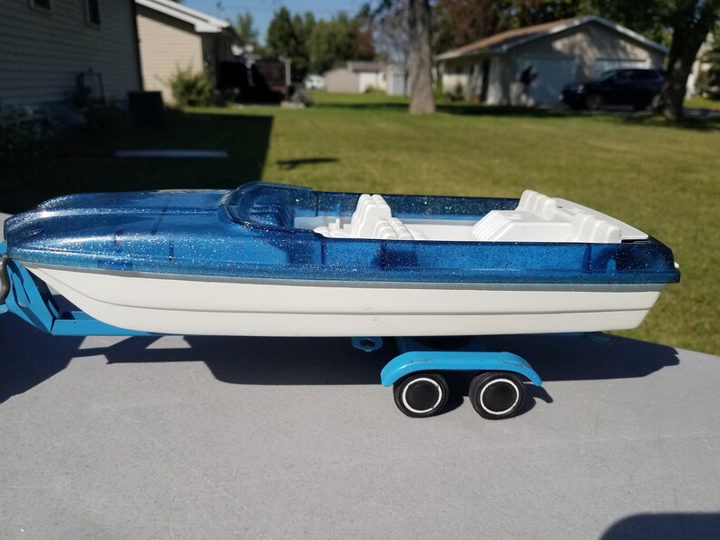 Vintage Pressed Steel Tonka Jeep Jeepster W/ Plastic Boat & Trailer ...
