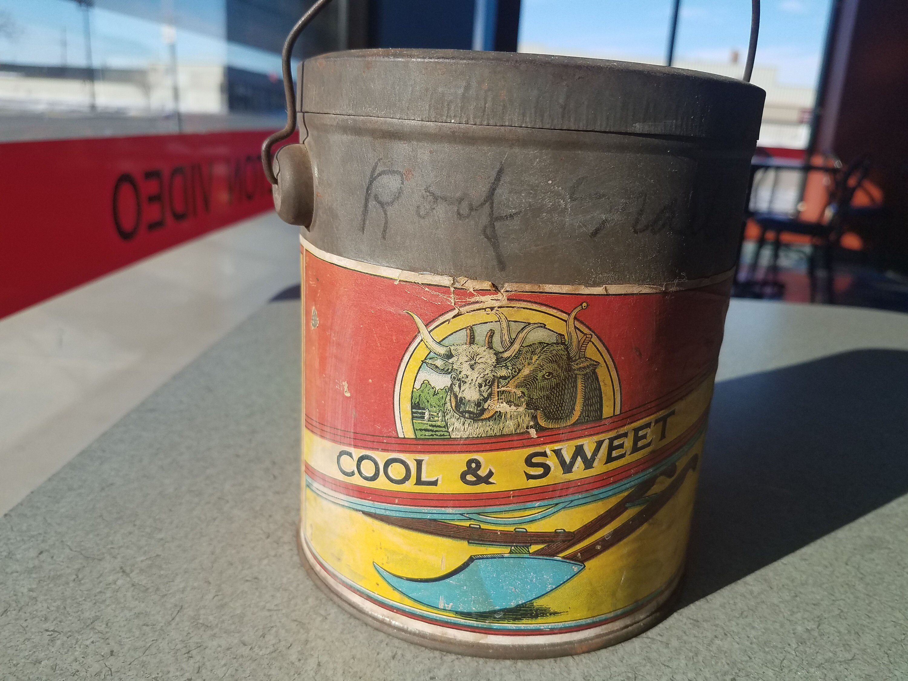 VTG 1920s Large Plow Boy Paper Label Lunch Pail Chewing Smoking Tobacco ...